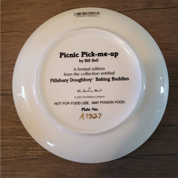 Dining | Pillsbury Doughboy Collectors Plate | Poshmark